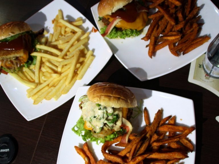 Lily Burger | Warum ist der Burgerladen in Berlin so beliebt?